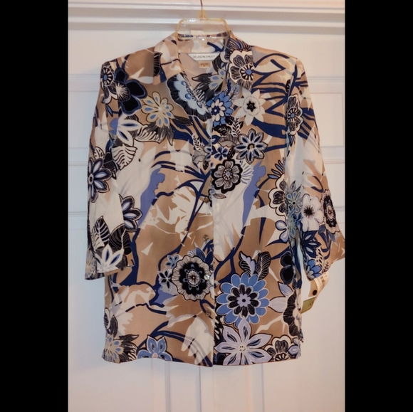 Allison Daley | Tops | Allison Daley Button Up Blouse | Poshmark